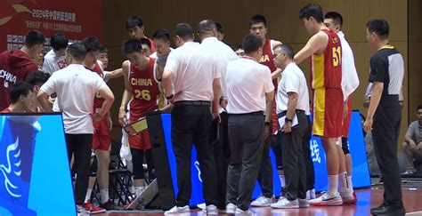 中国男篮最不应该的惨败！郭士强反省了吗？三分23中5罚球26中10数据裁判三分球