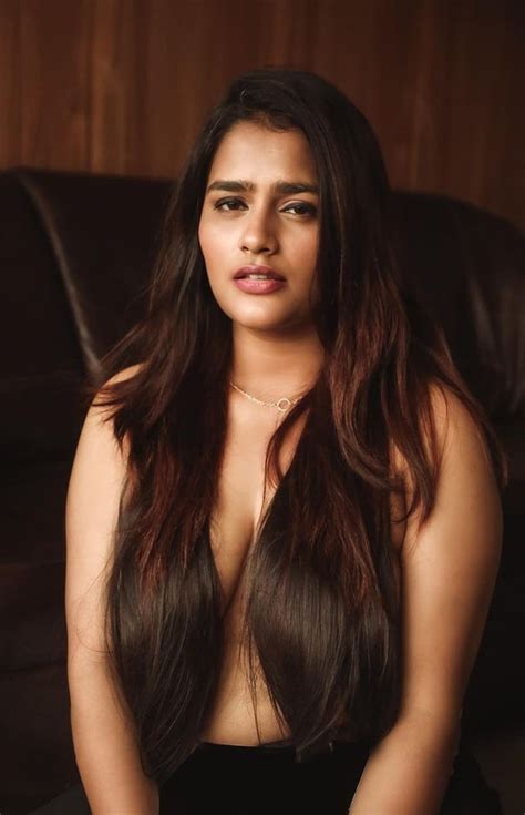 Ankita Singh Chahar R Supermodelindia