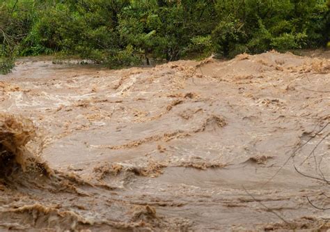 Neue Sturzfluten In Deutschland Der Deutsche Wetterdienst Warnt Ab Dem