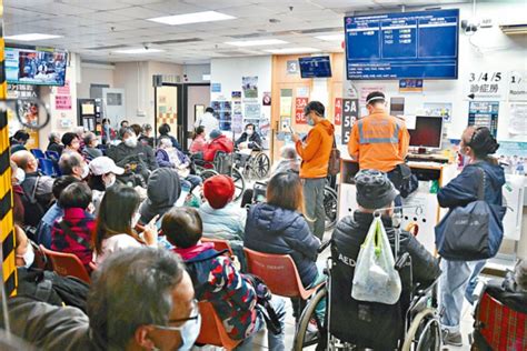 財赤︱洪雯反對公務員減薪 學者唱反調：公務員應減薪8或10 星島日報