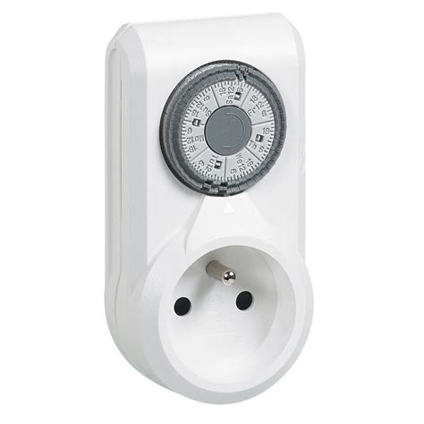 Programmable Socket Outlet Weekly Programme With 2pe Plug And 2pe