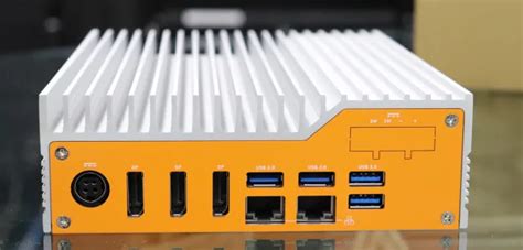 Onlogic Helix 500 A Linux Friendly Fanless Reliable Edge Computer Phoronix