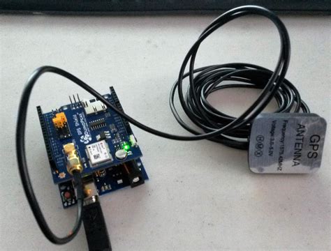 GPS Shield Programada Con Arduino UNO R3