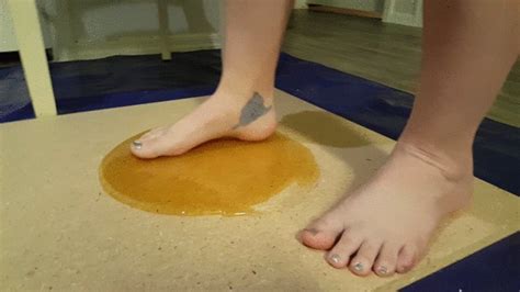 Ling Stuck Barefoot In Ultra Sticky Glue Trap Frankie West