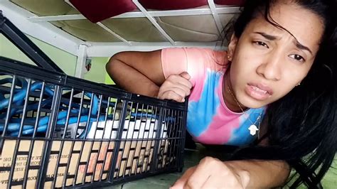 Leyne Rodríguez Hermana Se Queda Atrapada Debajo De La Cama Y Su