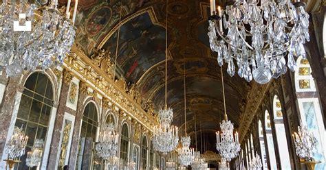 흰색과 금색 업라이트 샹들리에 사진 Unsplash의 무료 프랑스 이미지 흰색과 금색 업라이트 샹들리에 사진 Unsplash의 무료 프랑스 이미지