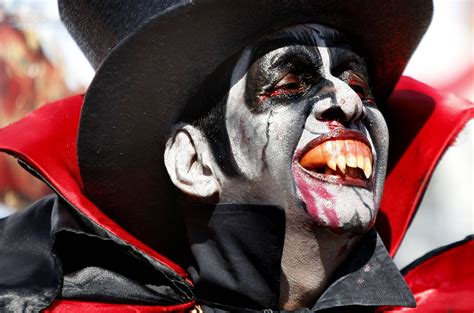 Benjamín García Personaje Conde Drácula En Carnaval De Barranquilla