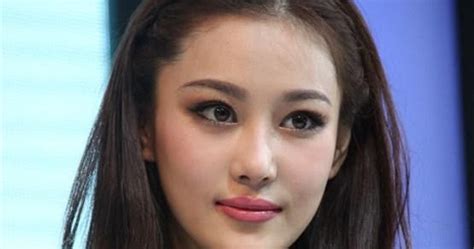 Zhang Xin Yu Collection Shoots Asian Hottest Model