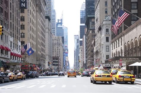 New York Portraits The View Down Seventh Avenue In Midtown