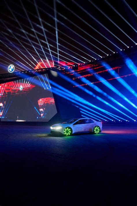 Bmw Vision Driving Experience 042025