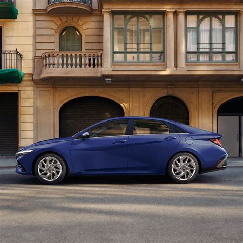 Hyundai Elantra Híbrido 2024 precio y detalles del sedán compacto coreano