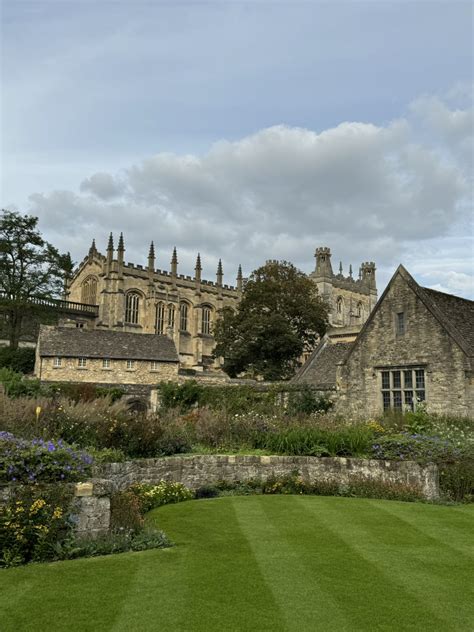 크리스투어 런던 스톤헨지 And 코츠월드 옥스포드 투어