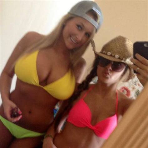 Friends With Very Different Proportions Webcamadultpinkx