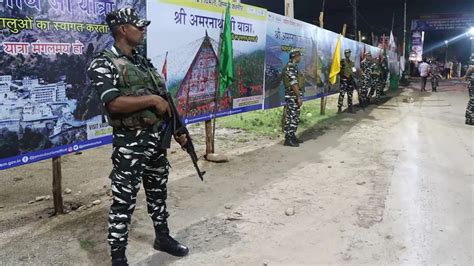 Amarnath Yatra Second Batch Of Over 4400 Pilgrims Leaves Jammu Camp