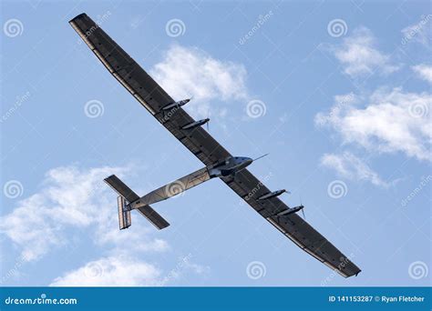 El Solar Impulse 2 Es Aviones Accionados Solares Experimentales