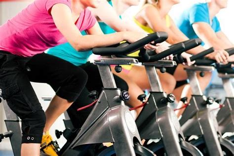 Os melhores exercícios para combater a celulite