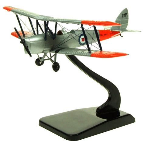 Av7221008 Aviation 72 Dh82a Tiger Moth