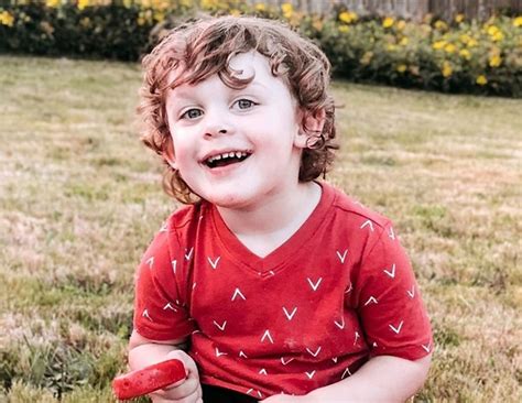 Menino De 3 Anos Morre Após Atirar Acidentalmente Em Si Mesmo Revista