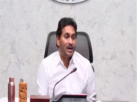 Andhra Pradesh Cm Y S Jagan Mohan Reddy Returns After Vacation Politics