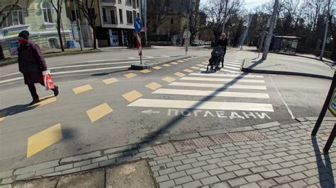 Умни пътеки ще пазят пешеходците във Варна Общество Новини Бг