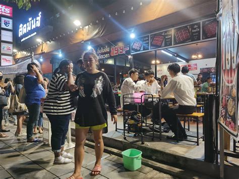 รูป ติดมันส์ บุฟเฟต์ปิ้งย่างกระทะร้อน บรรทัดทอง จุฬา ซ 8