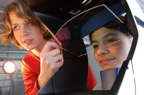 Eeg • Laboratories • Department Of Education And Psychology