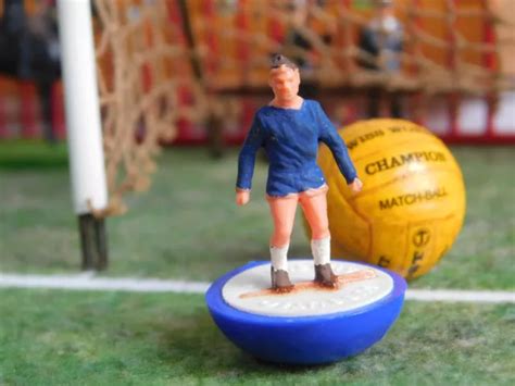Vintage 1970s Subbuteo Classic Heavyweight Spare Chelsea 42 Hw