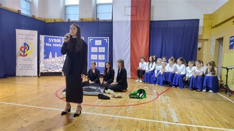 Szkoła Podstawowa Nr 4 Im Sybiraków W Białymstoku Białystok