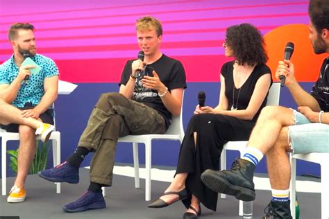 Gen Z Refuses To Have Its Gender Put In A Box