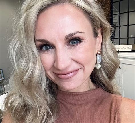 Misty Roberts Clanton Glamorous Louisiana Mayor Who Suddenly Resigned Last Week Arrested For