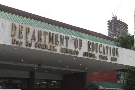 Deped Declares Asynchronous Classes In Public Schools On April 15 16
