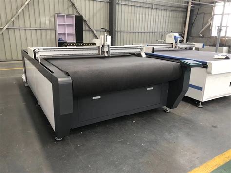 Automatic CNC Knife Cloth Fabric Textile Cloth Leather Cutting Machine