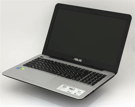 ASUS X555 review - good looks and decent specs equals excellent daily ...