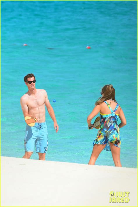 Photo Shirtless Andy Murray Ibiza Beach Besos With Kim Sears 17