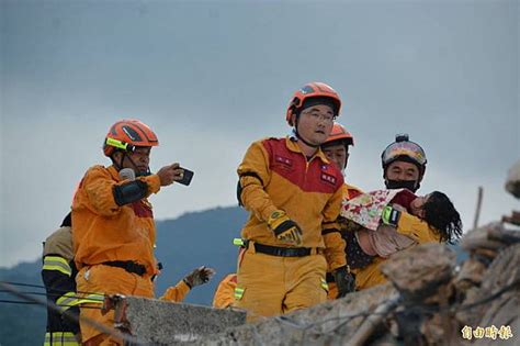918強震》花蓮玉里樓塌！母肉身護孩 夫護妻逃生 自由電子報 Line Today