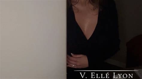 Naughty Elle Lyon Takes Advantage Of You Elle Lyon Clips Sale