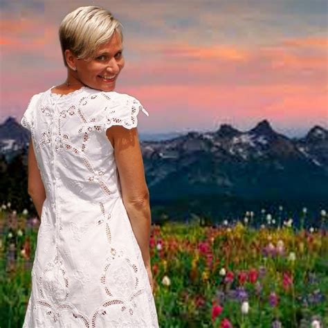 Krista Medium