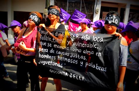 Areíto Arte Acción de marzo Mujeres de luchaLatinoamérica se