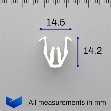 Dashboard And Fascia Trim Clip Lexus 9046710201 90467 10201 — Vehicleclips