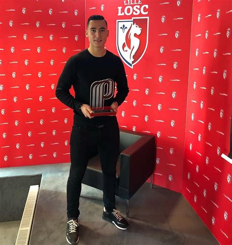 7 Potret Anwar El Ghazi Pesepakbola Yang Didepak Dari Tim Usai Bela