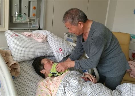 67歲老婦順利產子 女兒揚言「斷絕親子關係」