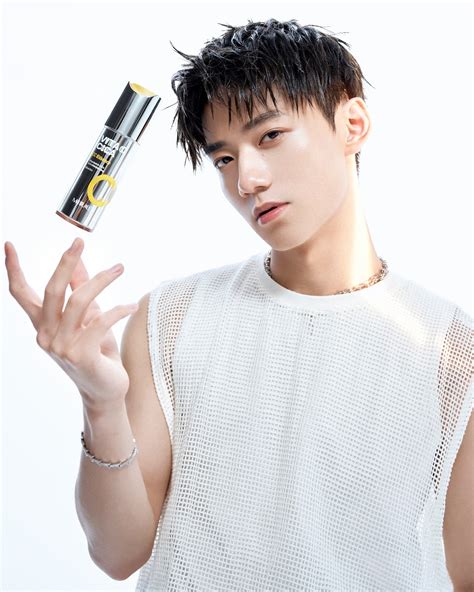 Teddy Tzeng Presents Teddytzeng Presents • Instagram Photos And Videos