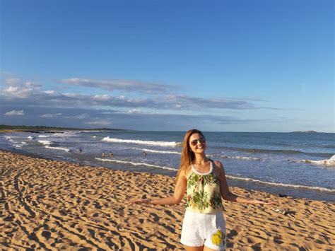 Veja as praias de Setiba indicadas para surfistas Tudo é Mara