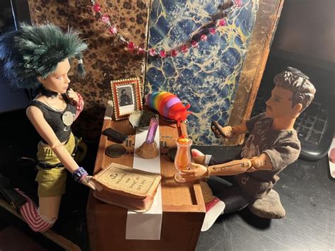 Dave And Cassandra Having A Relaxing Night At Her Apartment R