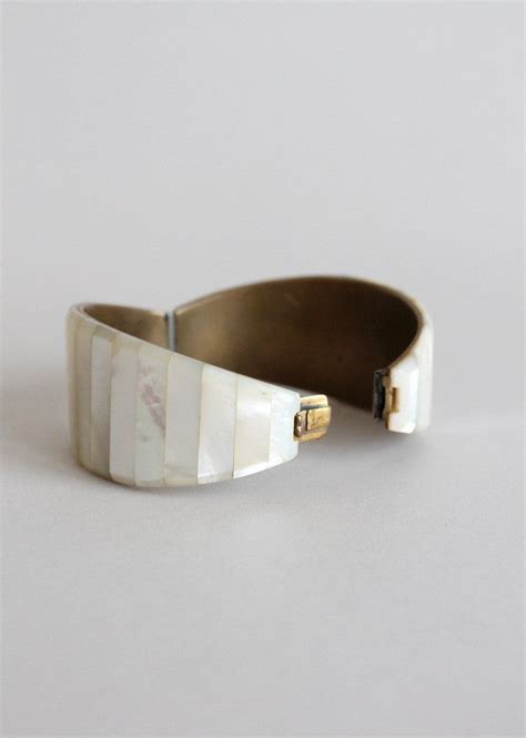 Vintage Mother Of Pearl Hinged Bangle Bracelet Raleigh Vintage