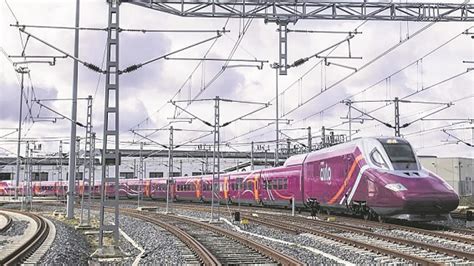 Renfe prevé la llegada de los trenes Avlo a Sevilla a lo largo de 2022