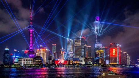 2019年国庆上海外滩东方明珠灯光秀mp4格式视频下载 正版视频编号69375 摄图网