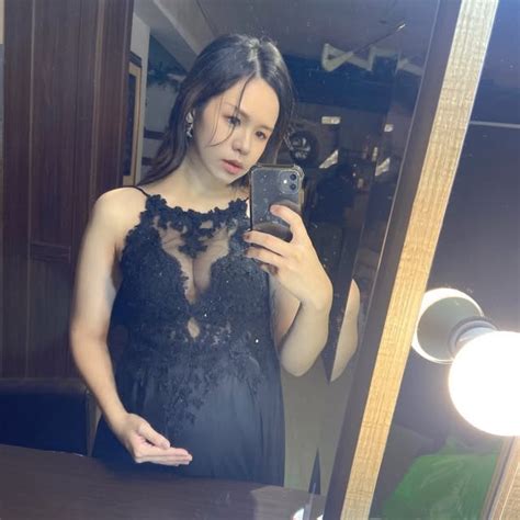 Shiyu Shiyu 92 • Threads Say More