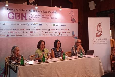 Foto Keindahan Batik Complongan Indramayu Bakal Ditampilkan Di GBN 2023