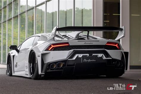 Lamborghini Huracan Liberty Walk Kit